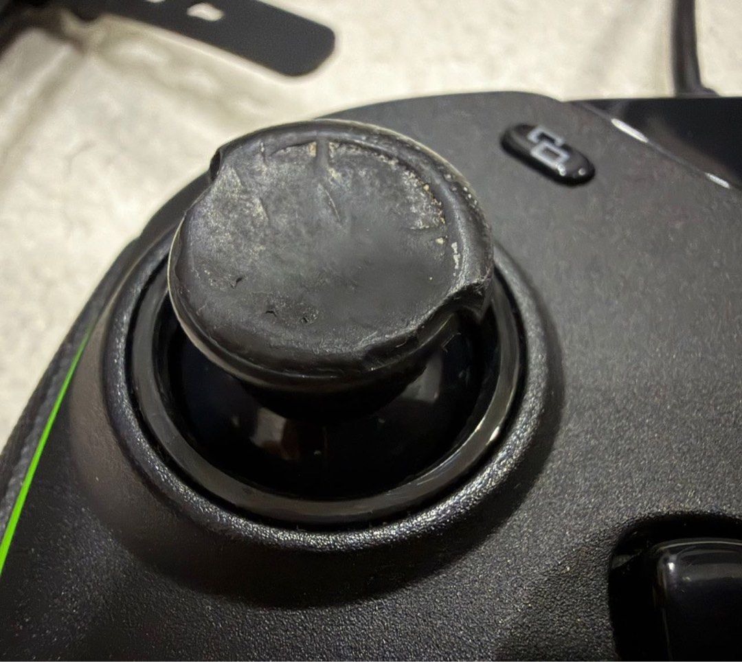 Razer Wolverine V2 Xbox Controller, Video Gaming, Gaming Accessories ...