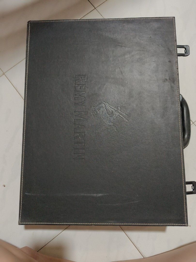 Remy Martin Mahjong Set - Complete Set, Hobbies & Toys, Toys & Games on ...