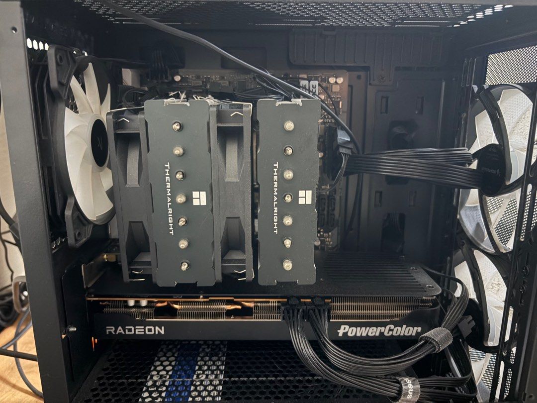 AFTERSHOCK RAPID RYZEN 7 9800X3D + RX 9070XT + B650M + 32GB RAM + 1000W ...