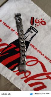 Silver bangles For Sale | Buy 100+ Silver bangles online | Carousell ...