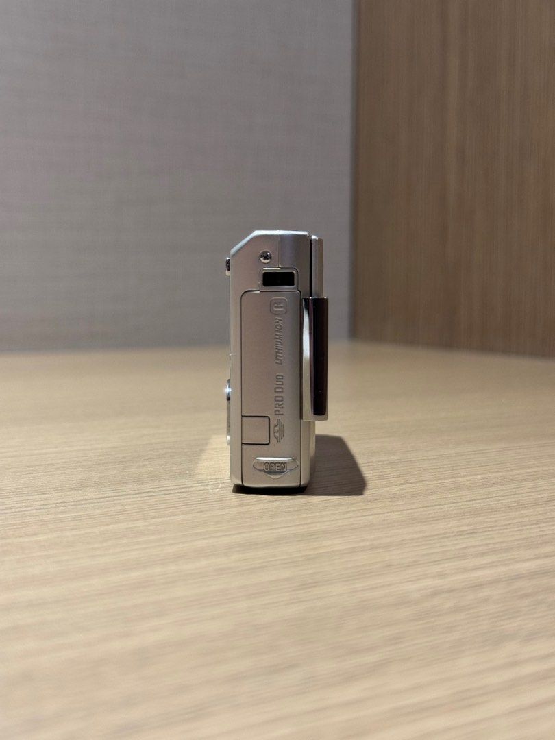 Sony Cybershot DSC T100 Digicam CCD, Photography, Cameras on Carousell