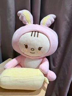 Seventeen jeonghan artist made toram blanket set, Hobbies & Toys ...