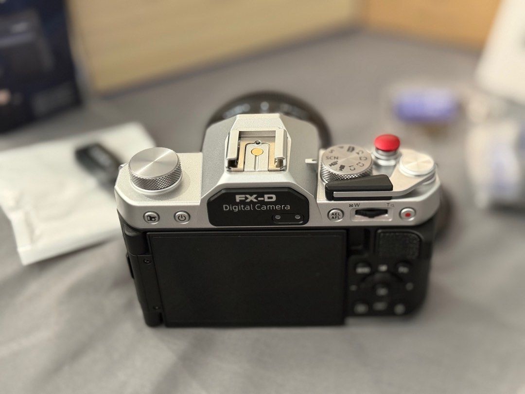 Yashica FX-D 300 Digital Mirrorless Camera - Underutilized (Full Box ...