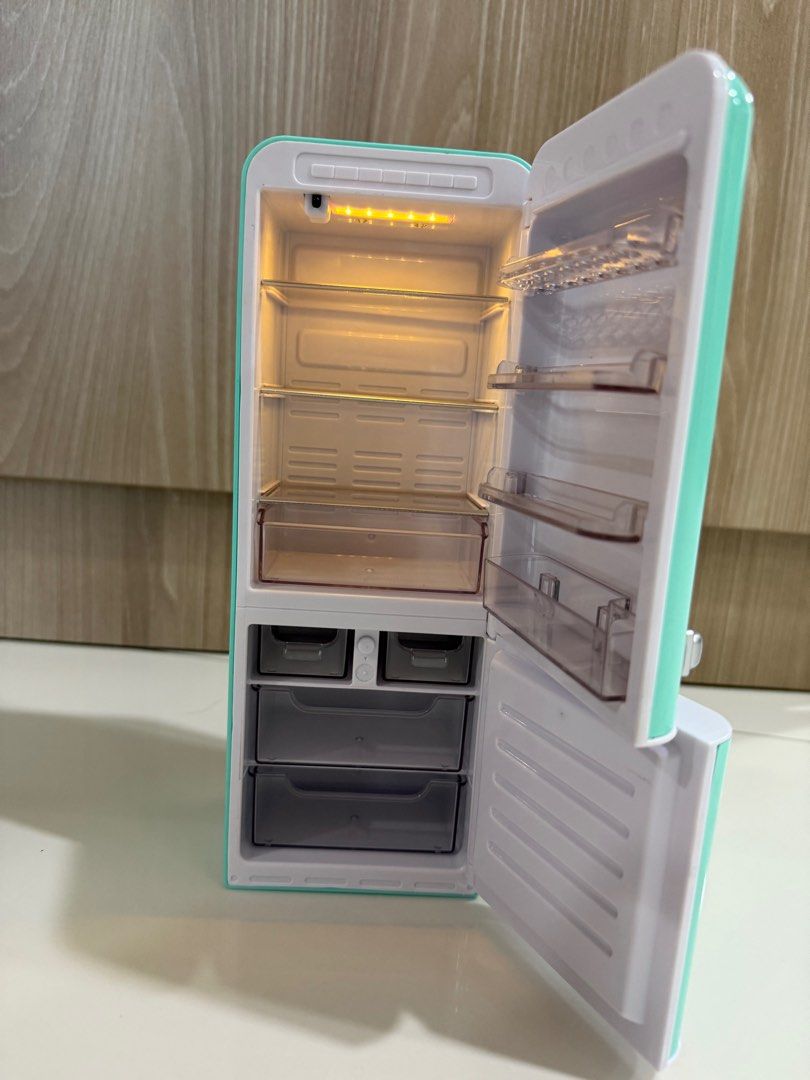 ZURU Mini Fridge, Hobbies & Toys, Toys & Games on Carousell