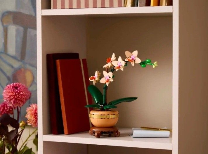 $30 NEW LEGO MINI ORCHID THE BOTANICAL SERIES, Hobbies & Toys, Toys ...