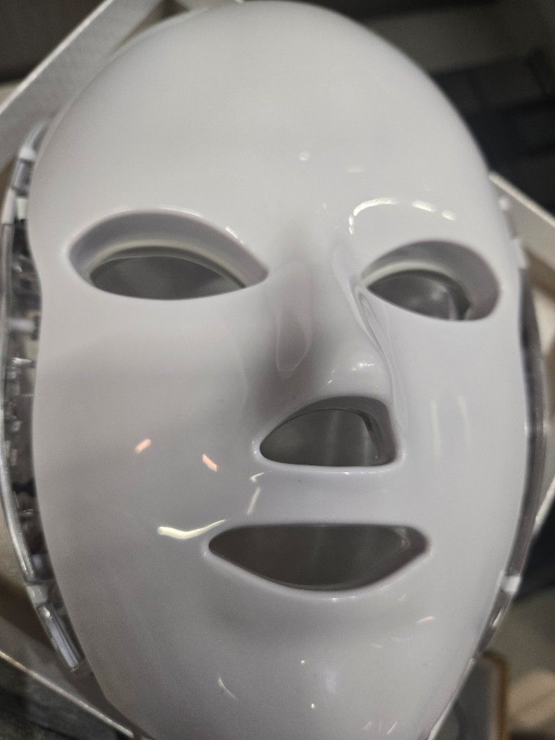 7 Colors LED Facial Mask Korean Photon Therapy, Beauty & Personal Care ...