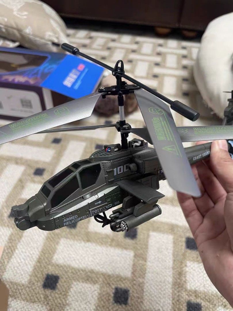 Apache remote-controlled helicopter armed toy airplane intelligent cool ...