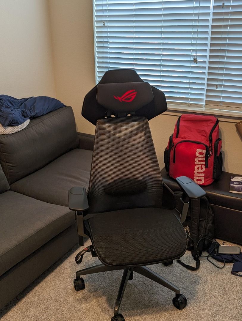 ASUS ROG Destrier Ergo Gaming Chair, Furniture & Home Living, Furniture ...