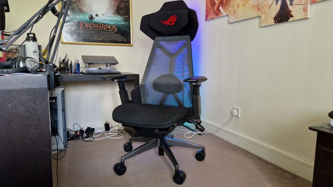 ASUS ROG Destrier Ergo Gaming Chair, Furniture & Home Living, Furniture ...