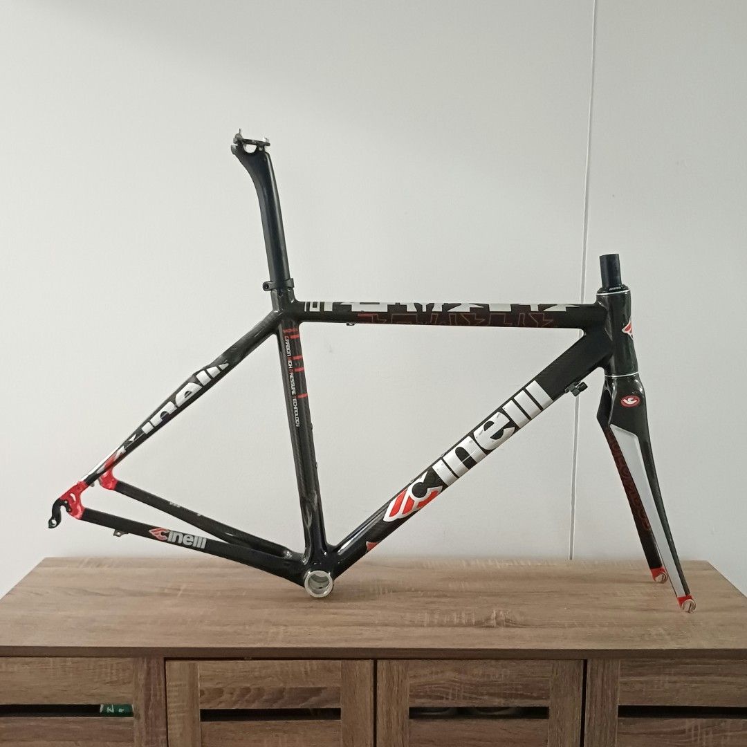 Cinelli Man Machine Carbon Road Bike Fixed gear Frame, Sports Equipment ...