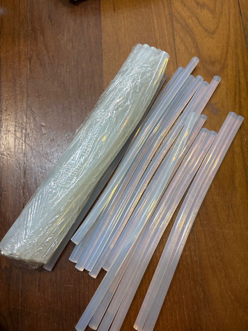 Clear Hot Glue Sticks, Hobbies & Toys, Stationery & Craft, Craft ...