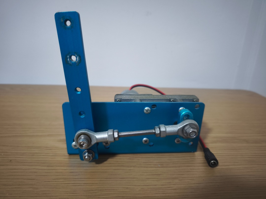 Custom Motorised Inverse Pendulum Mechanism (24V DC Motor), Hobbies ...