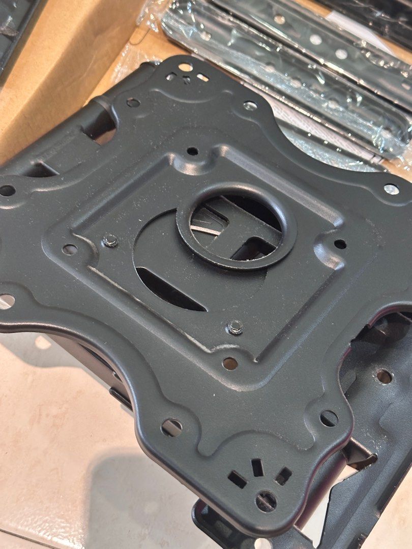 Full Motion Cantilever TV & Monitor Wall Mount, Furniture & Home Living ...