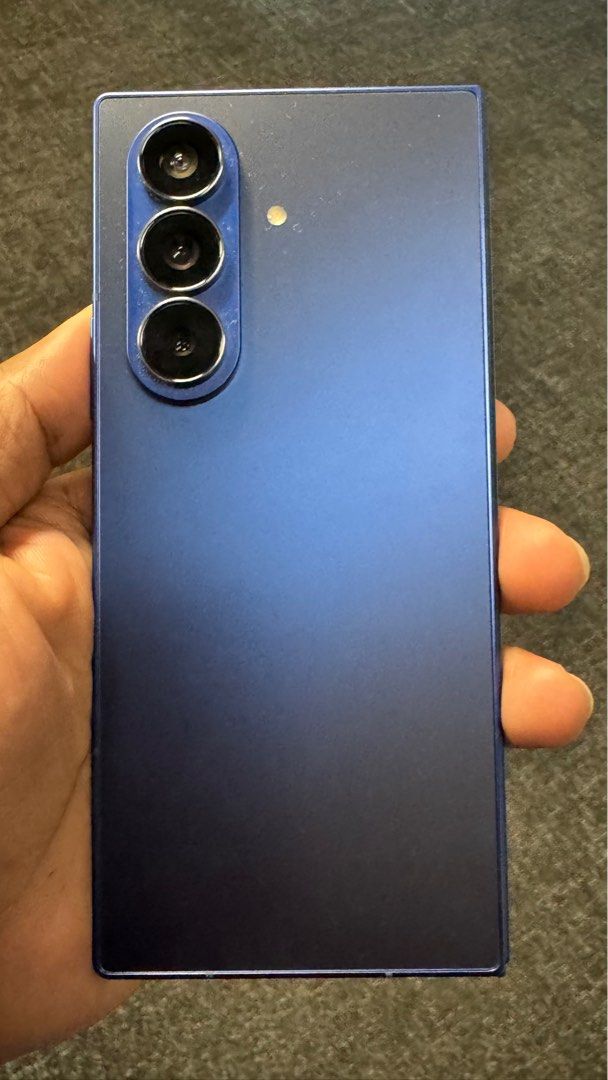 Galaxy Z Fold 7 Blue Shadow 512GB, Mobile Phones & Gadgets, Mobile ...