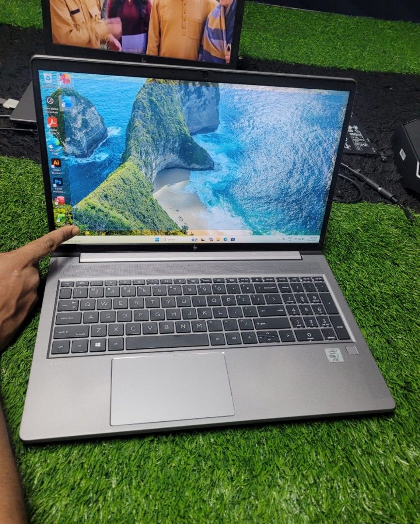 HP Zeedbook G7 mobile workstation gaming TOUCH SCREEN laptop Core i7 10 ...