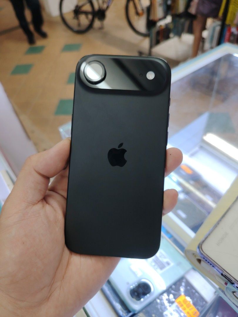 iPhone Air 256GB Space Black, Mobile Phones & Gadgets, Mobile Phones ...