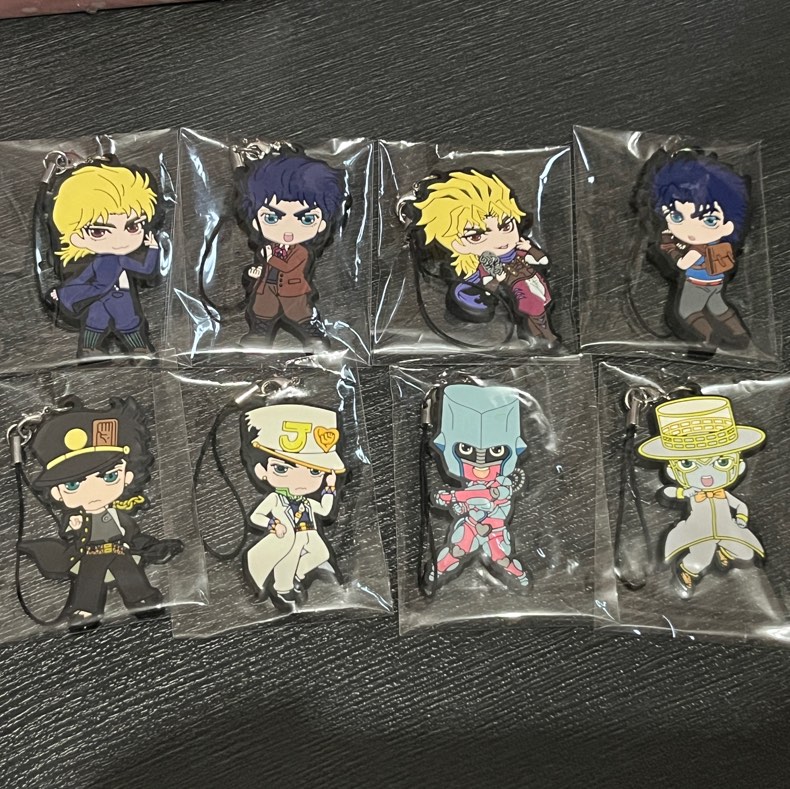 jojo's bizarre adventure keychains jjba, Hobbies & Toys, Memorabilia ...