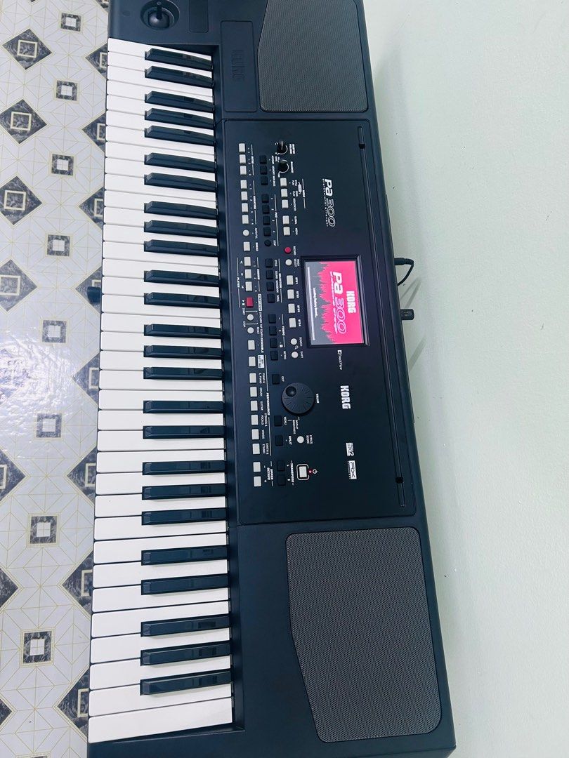 Korg Pa300 Professional Arranger Keyboard, TV & Home Appliances ...