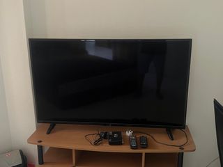 Redmi L70M5-RA 70-inch Smart TV, TV & Home Appliances, TV ...