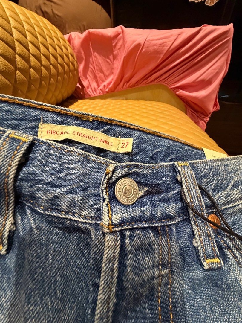 Levi's Ribcage Straight Ankle Jeans - Size 27, Women's Fashion, Bottoms ...