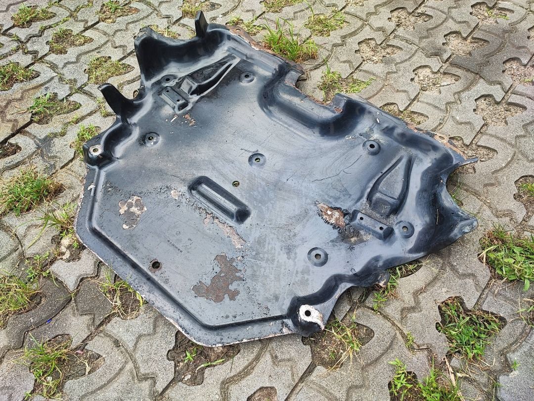 Mercedes Benz W211 Protective Metal Shield Under Body Engine Sump Cover ...
