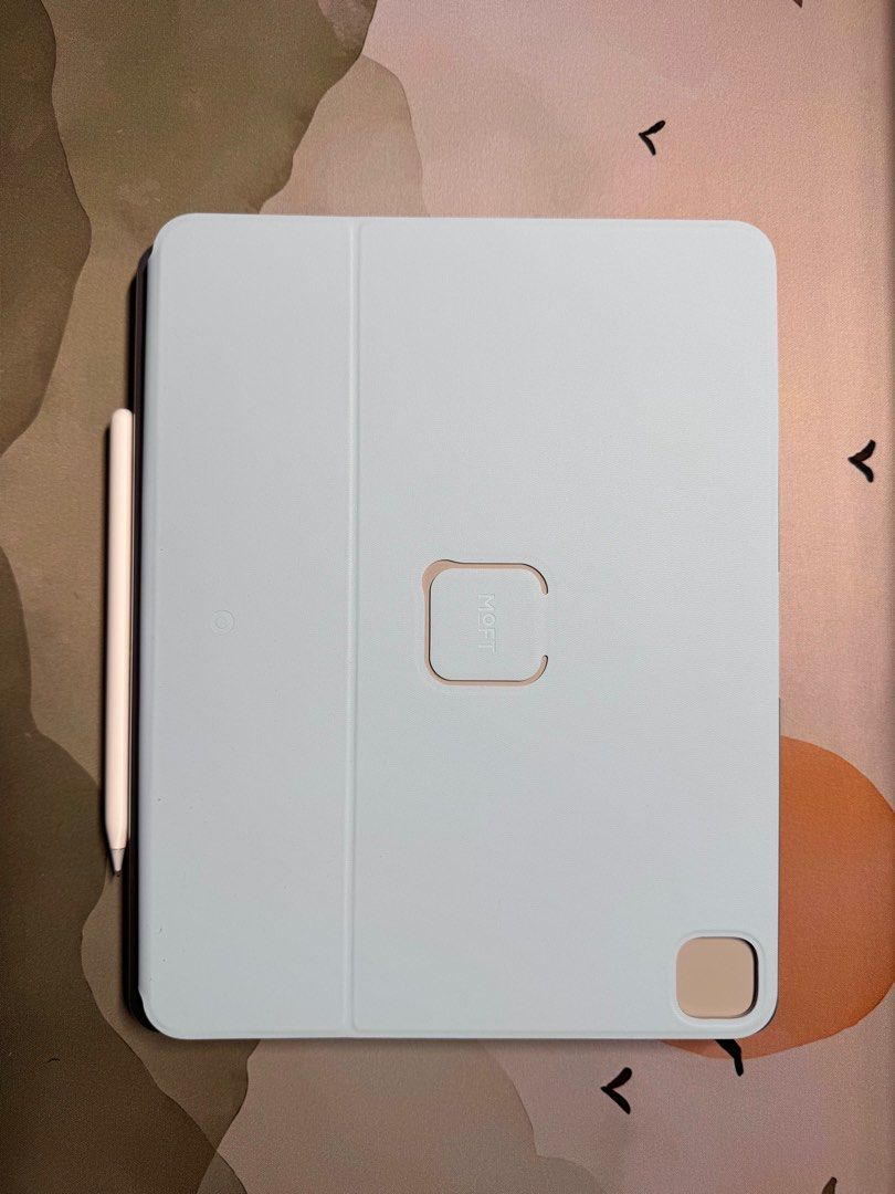 MOFT Dynamic Folio (13 inch M4 iPad Pro), Mobile Phones & Gadgets ...
