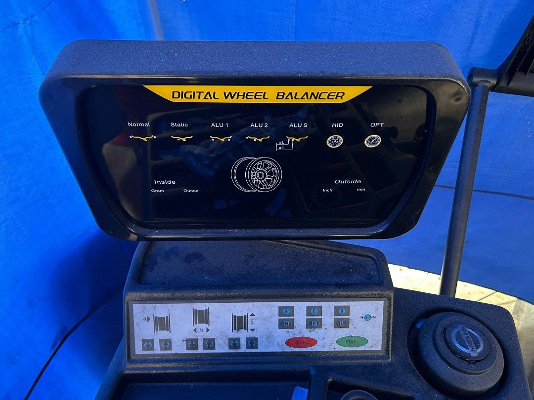 MTB tyre balancer/wheel alignment & tyre changer, Car Accessories ...