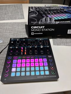 Novation Bass Station II Analogue Synthesizer, Hobbies & Toys, Musical ...