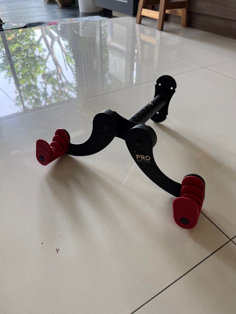 Pro Bike Tool Wall Mount Bike Rack, Sports Equipment, Bicycles & Parts ...