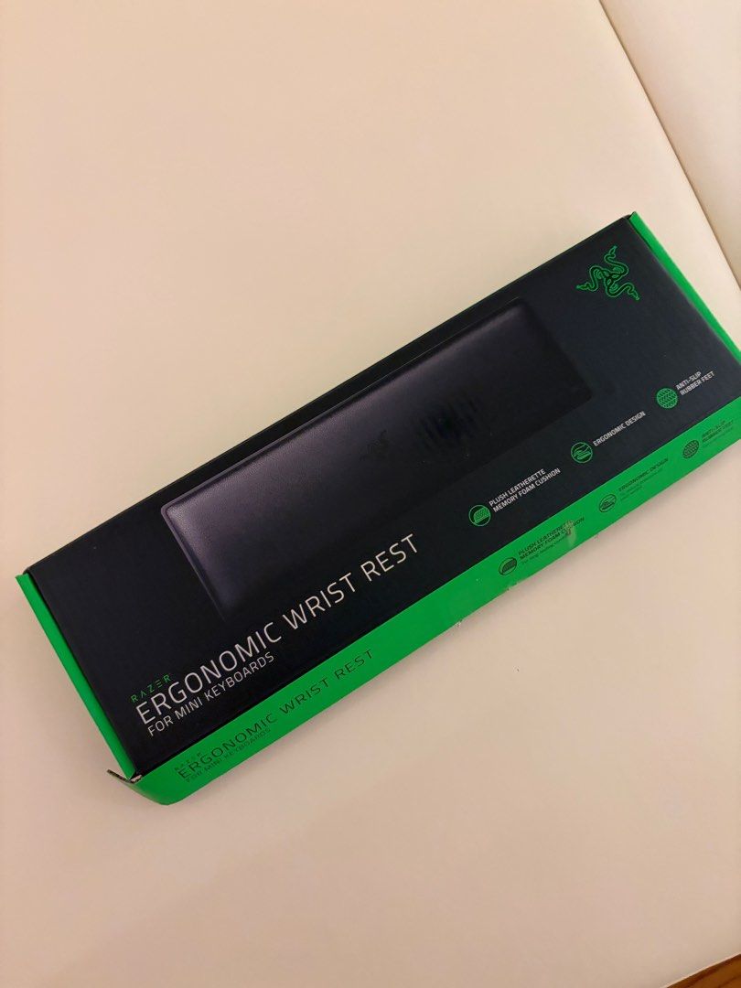Razer Ergonomic Wrist Rest for Mini Keyboards, Computers & Tech, Parts ...