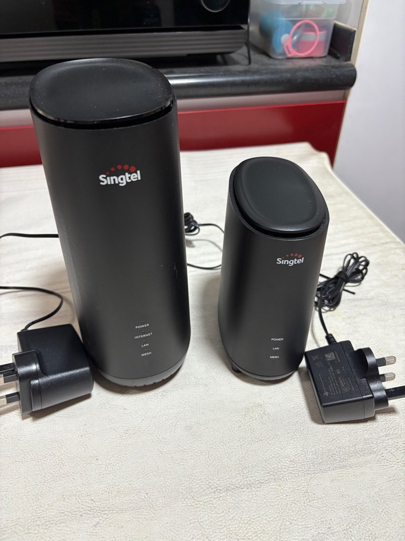 SingTel Wifi 6 Router and Singtel AP5690W-D171 Wi-Fi 6 Mesh Extender ...