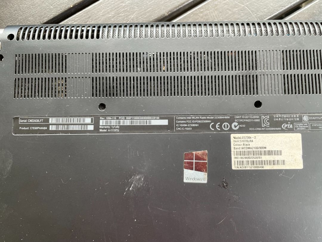 Spolit HP laptop model 4-1119TU. Hard disk has been removed for ...
