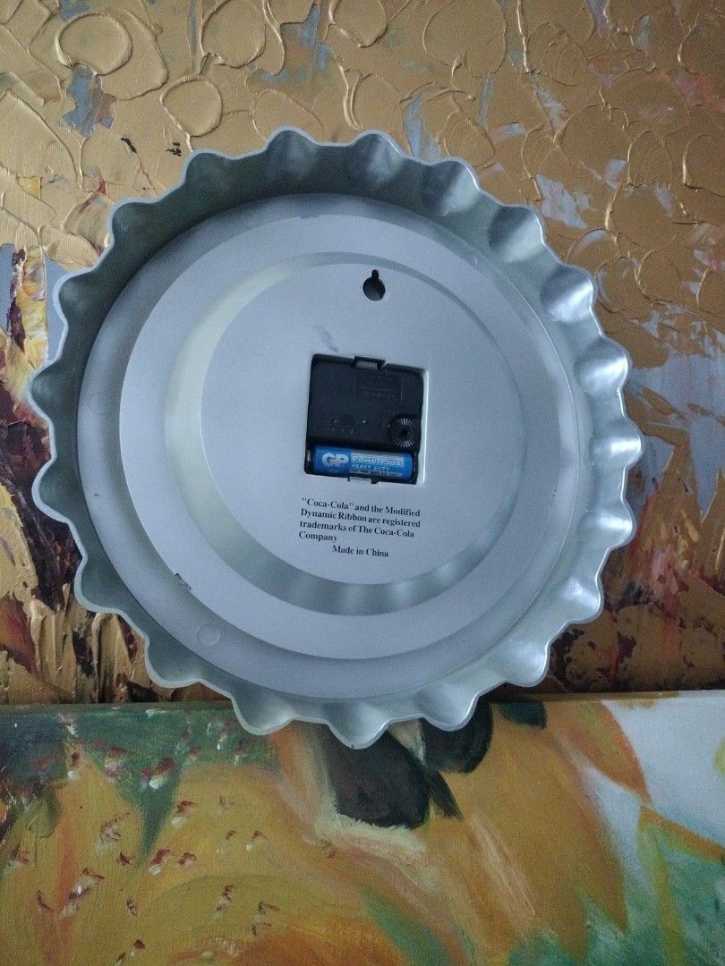 🌿[still available] Vintage Coca-Cola Bottle Cap Clock, Hobbies & Toys ...