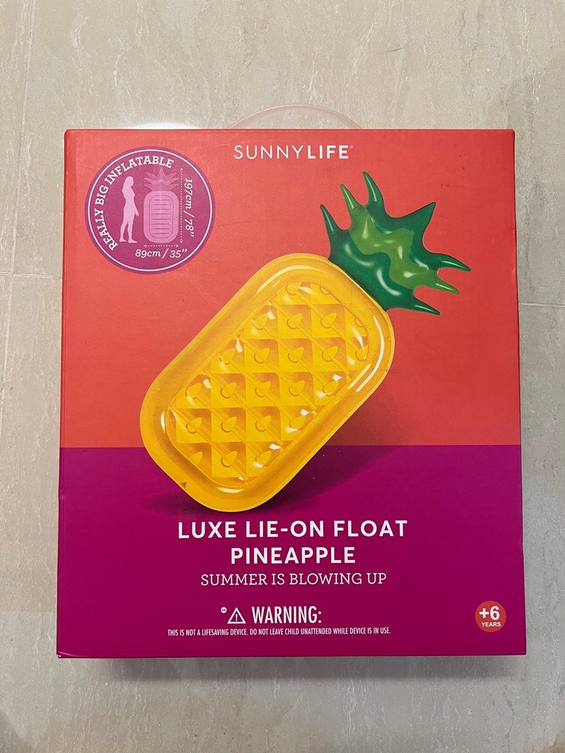 Sunnylife Luxe Lie-On Float Pineapple, Sports Equipment, Sports & Games ...