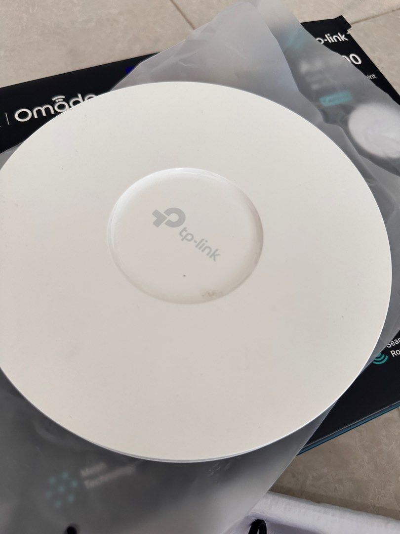 TP-Link Omada AX1800 Ceiling Mount Wi-Fi 6 Access Point, Computers ...
