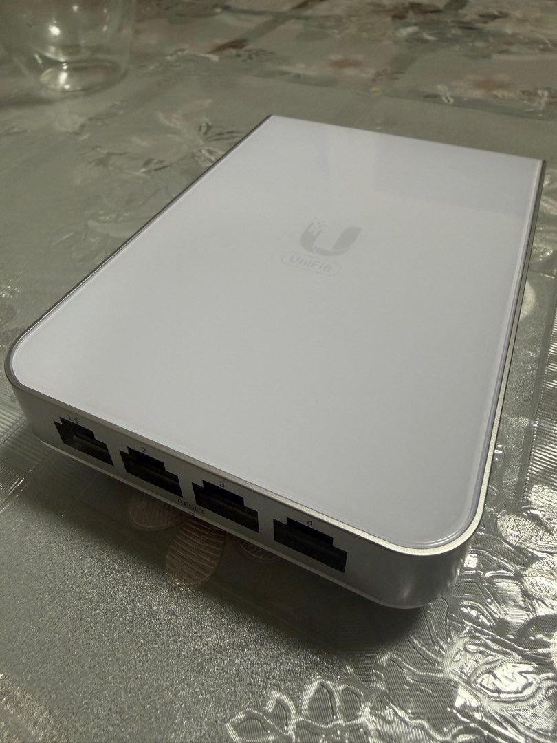 Ubiquiti UniFi U6 In-Wall Access Point, Computers & Tech, Parts ...