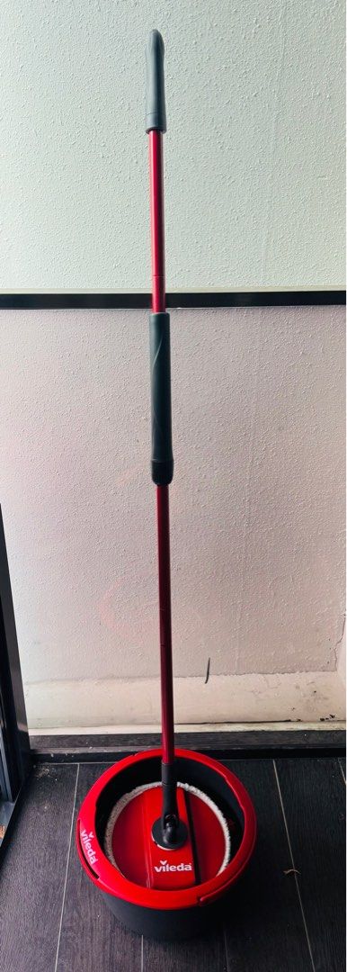 Vileda Spin & Clean Mop Set, Furniture & Home Living, Cleaning ...