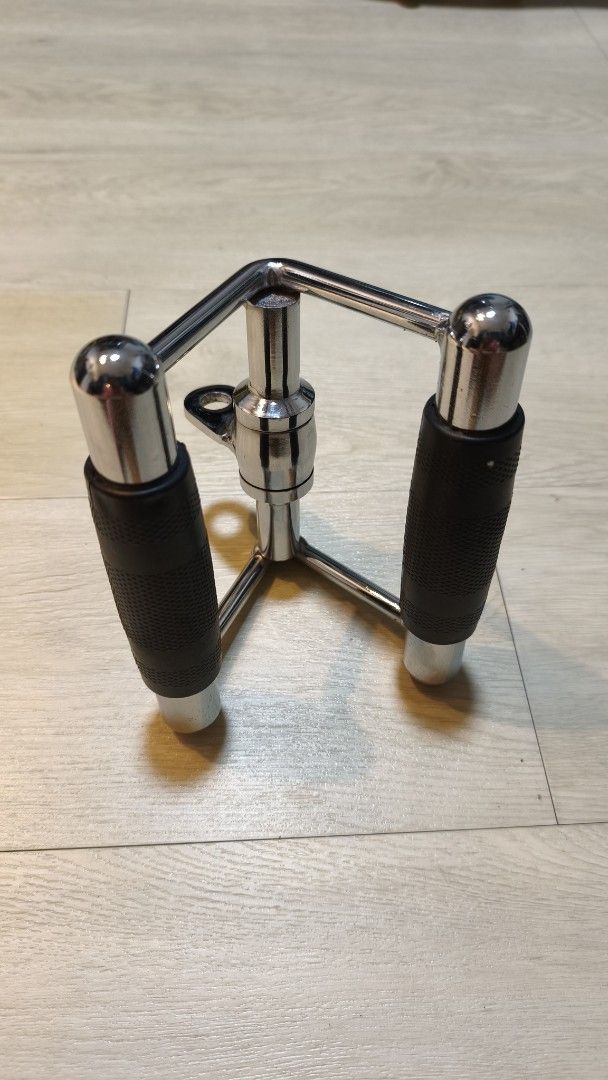 V-Shaped Gym Handle, Sports Equipment, Exercise & Fitness, Weights ...