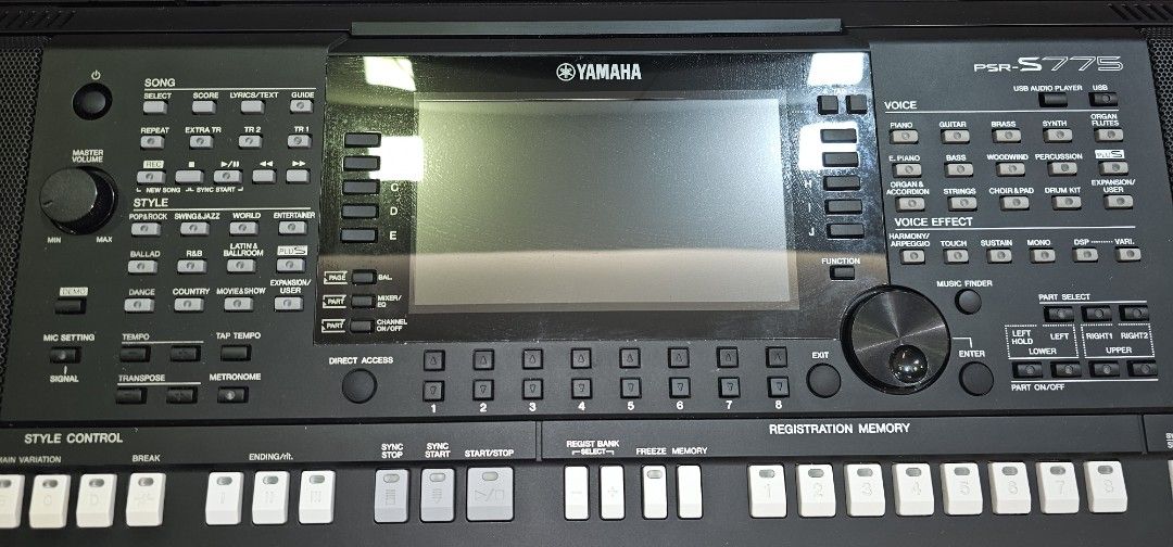 Yamaha PSR-S775 Digital Keyboard, Hobbies & Toys, Musical Instruments ...