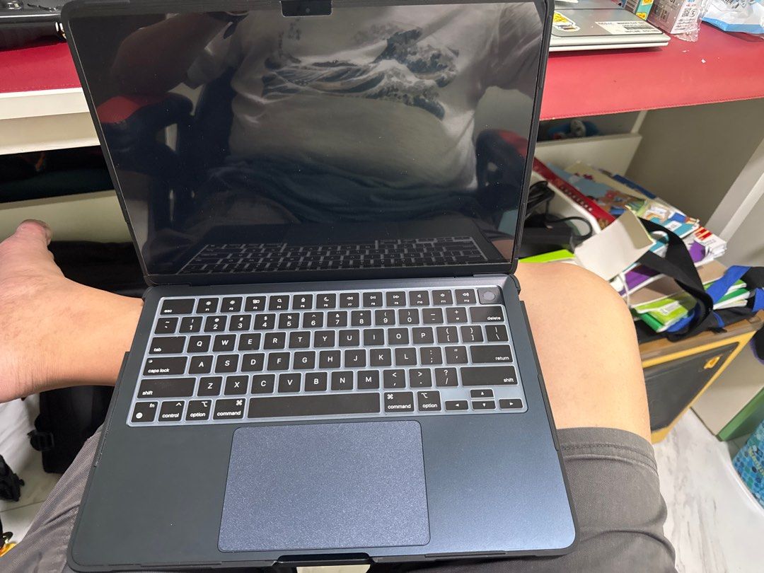 Apple MacBook Air M4 13-inch (2025), Computers & Tech, Laptops ...