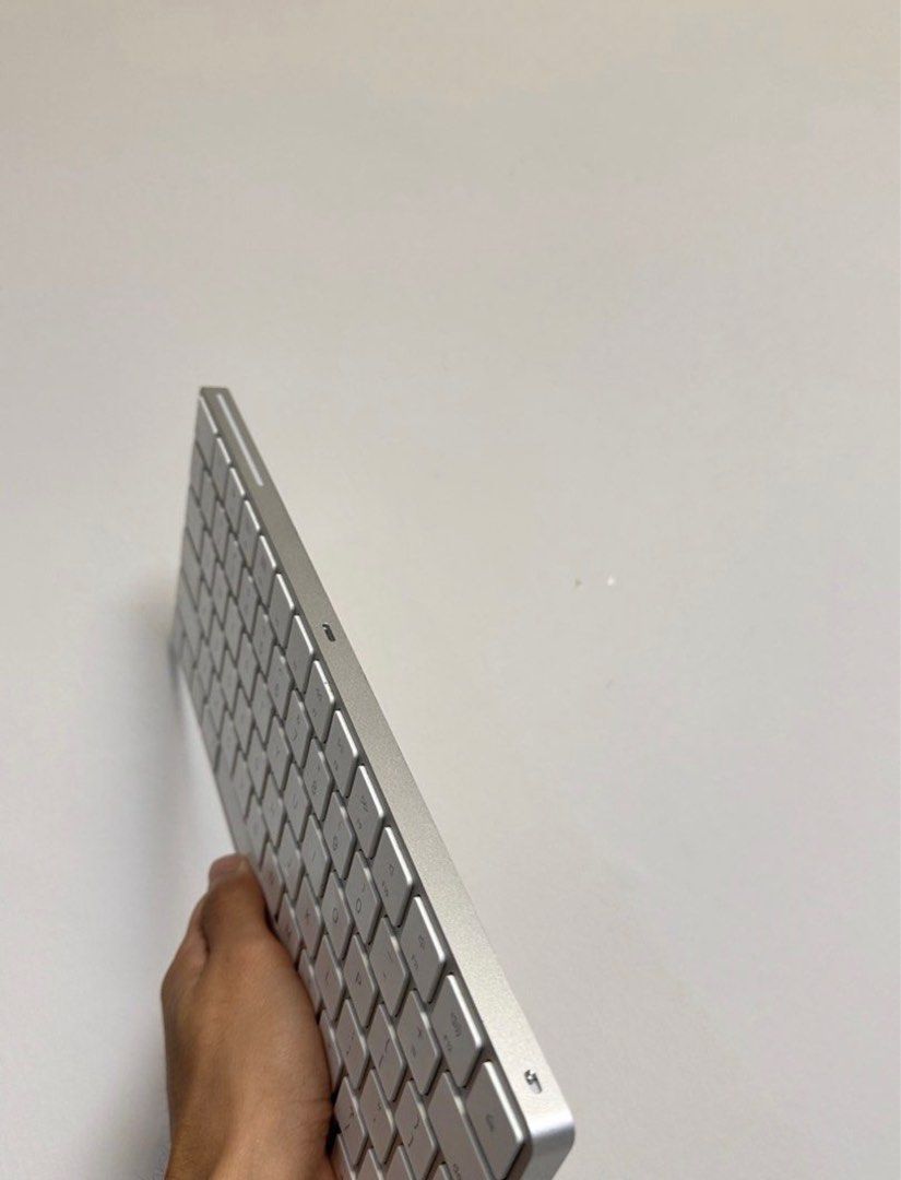 Apple Magic Keyboard, Computers & Tech, Parts & Accessories, Computer ...
