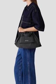 Beyond The Vines XL Dumpling Bag, Women's Fashion, Bags & Wallets ...