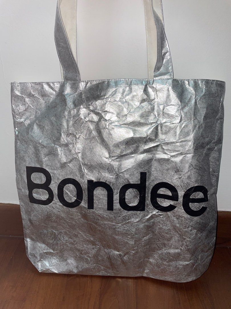 Bondee Silver Tote Bag, Women's Fashion, Bags & Wallets, Tote Bags on ...