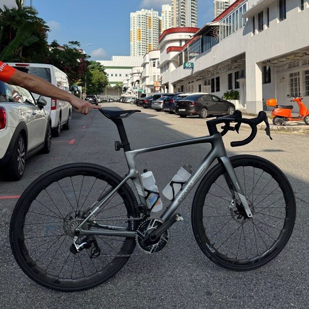 Evolve CIMA Frame & ZIPP 353 NSW, Sports Equipment, Bicycles & Parts ...