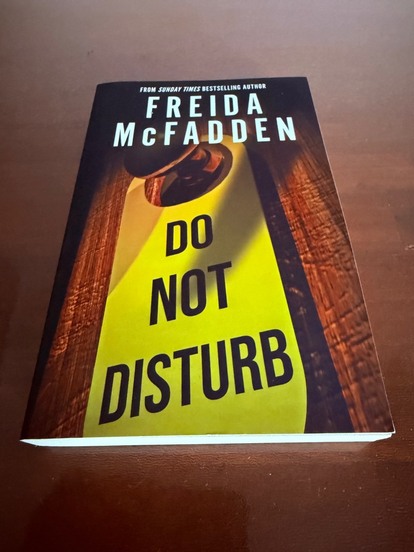 Freida McFadden - Do Not Disturb, Hobbies & Toys, Books & Magazines ...