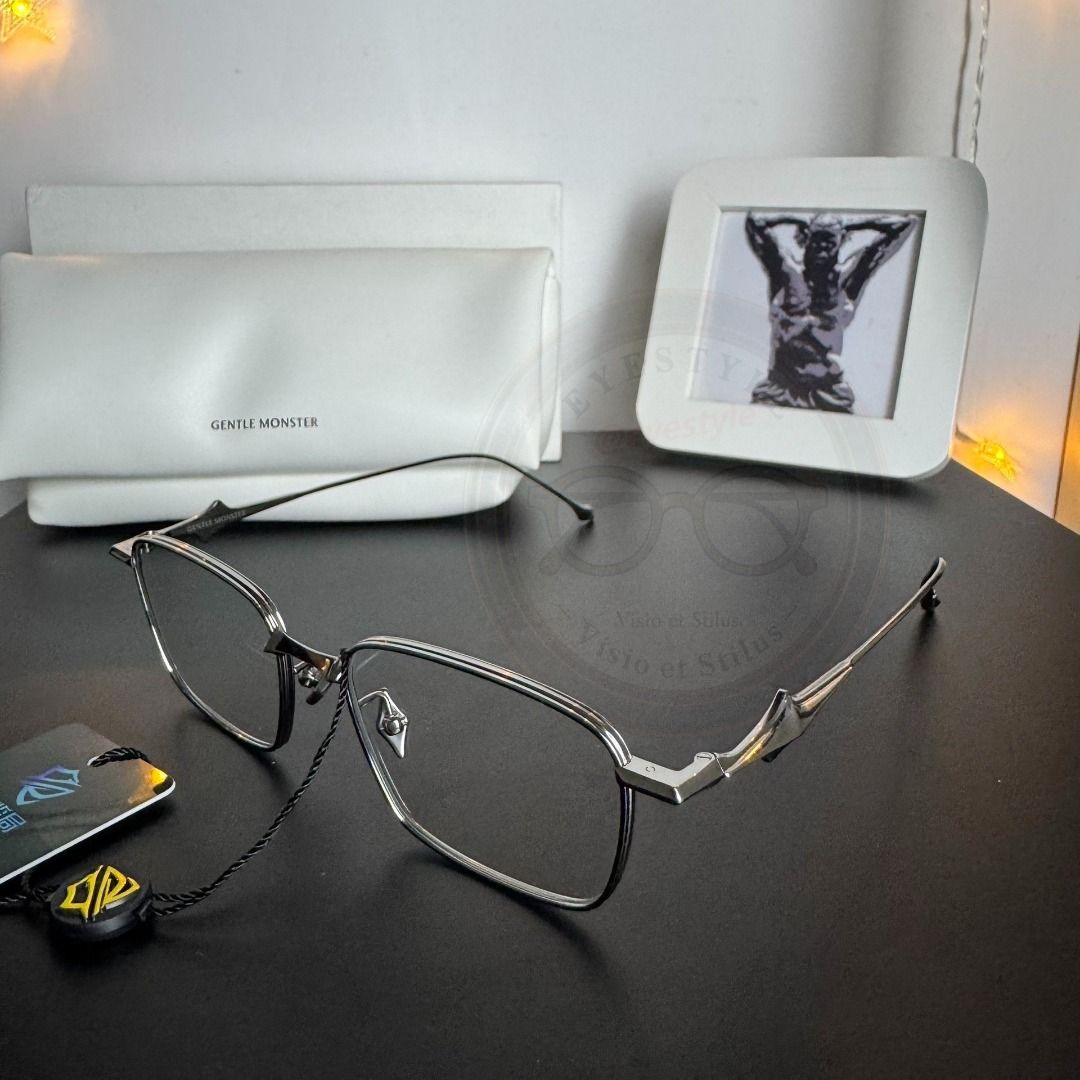 GENTLE MONSTER VANTA titanium frame eyeglasses, non-prescription lenses ...