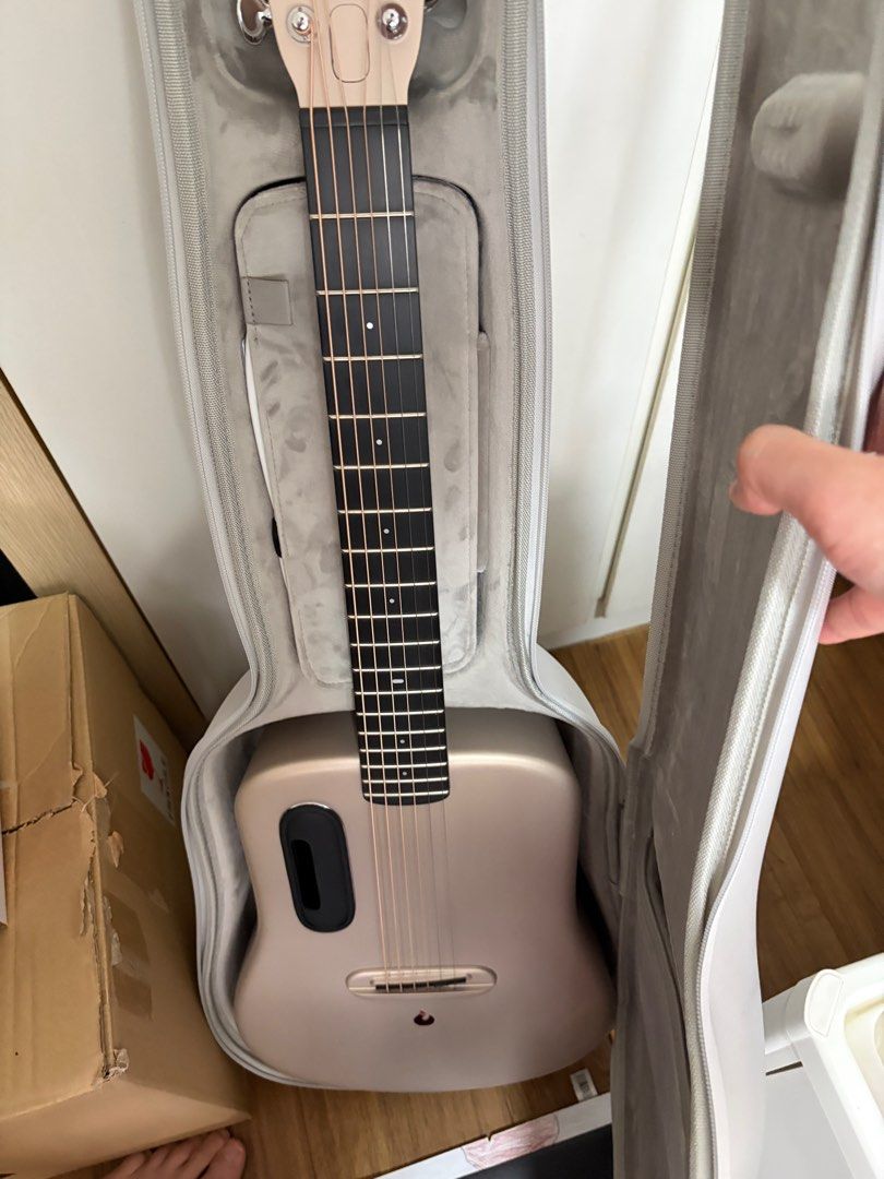 36” Gold Lava me 4 unactivated China version 中国大陆版 全新未激活, Hobbies ...