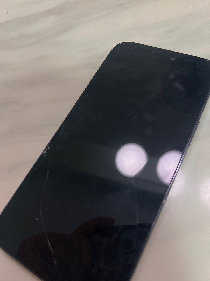 iPhone 14 Pro Max 256GB – Cracked Screen, Mobile Phones & Gadgets ...