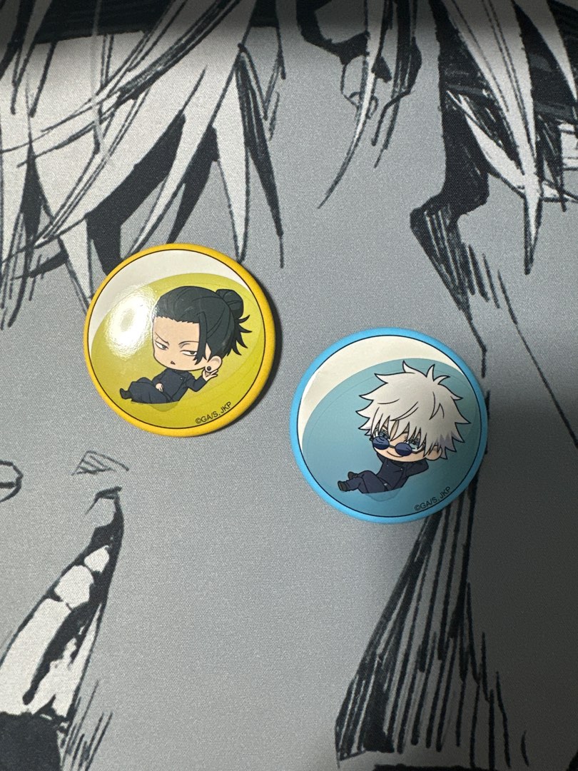 Jujutsu Kaisen Badge - Gojo Satoru/Geto Suguru, Hobbies & Toys ...