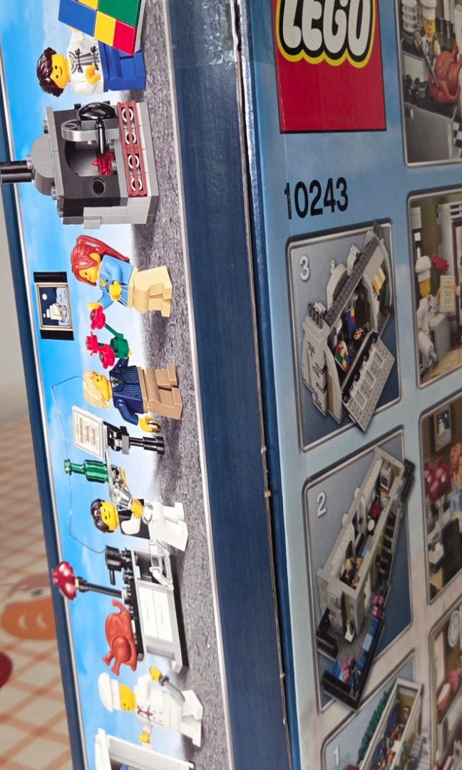 LEGO Creator Parisian Restaurant 10243 - Brand New Modular Building ...